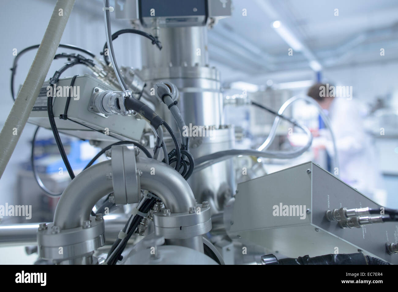 Technical lab hi-res stock photography and images - Alamy