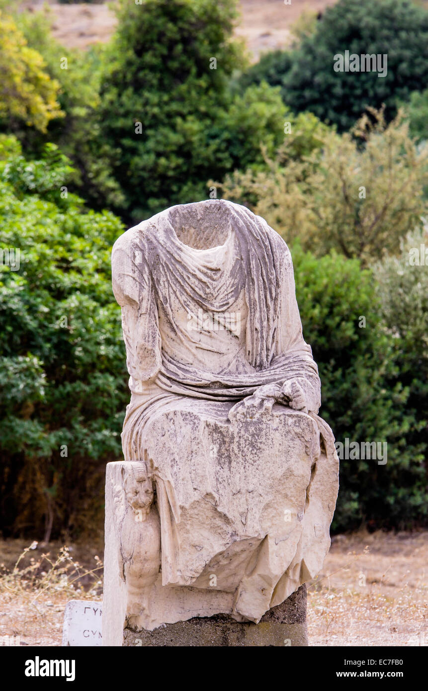 Athens statue sculpture greece hi-res stock photography and images - Alamy