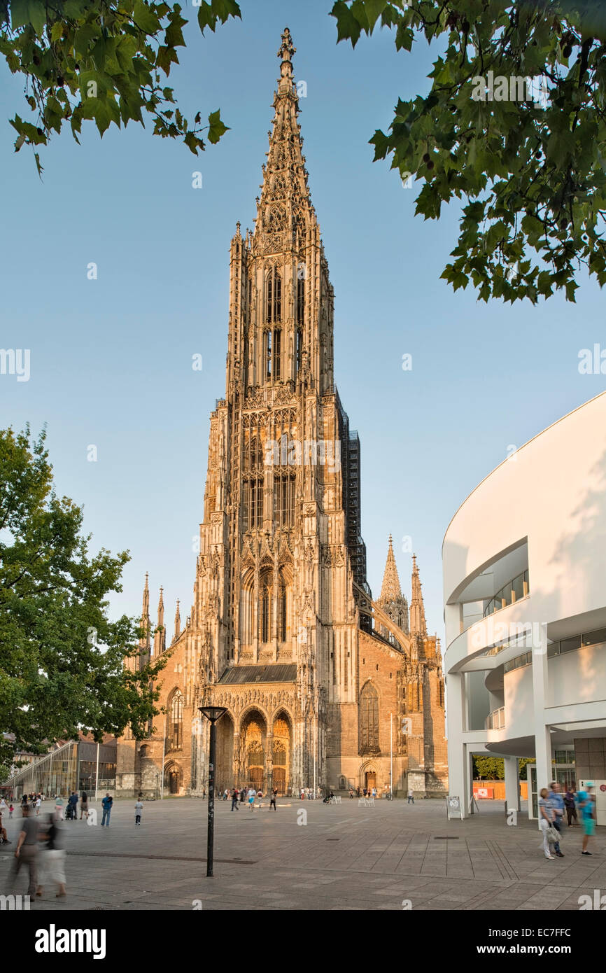 Germany, Baden-Wuerttemberg, Ulm, minster and Stadthaus Stock Photo - Alamy