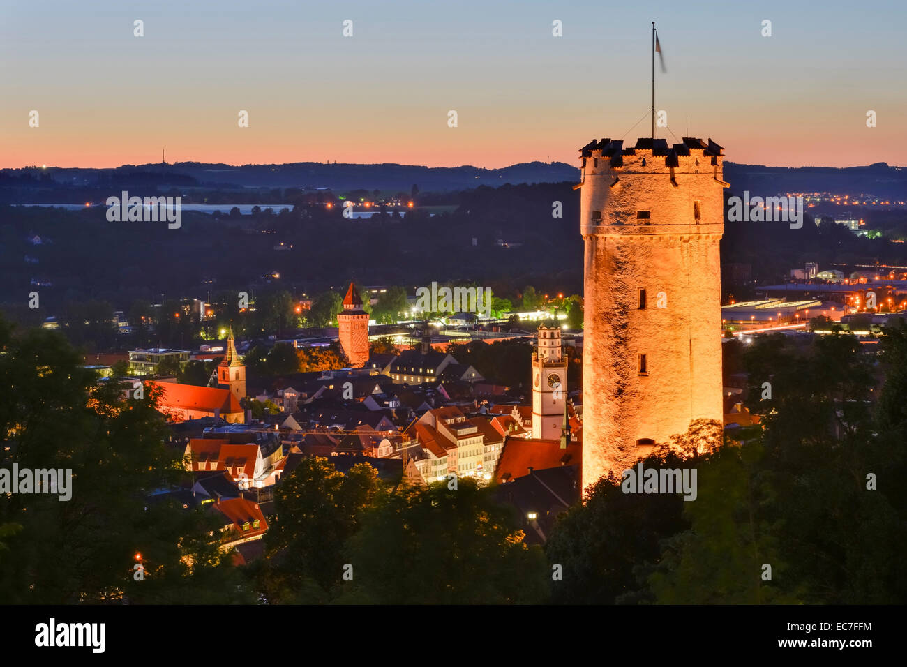 Germany, Baden-Wuerttemberg, Ravensburg, town tower Mehlsack and ...