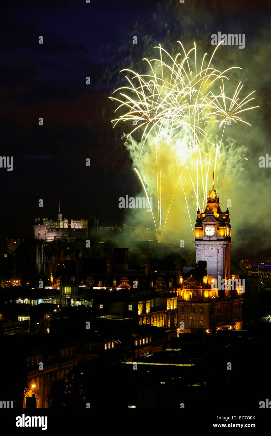 United Kingdom, Scotland, Edinburgh, Fireworks Stock Photo - Alamy