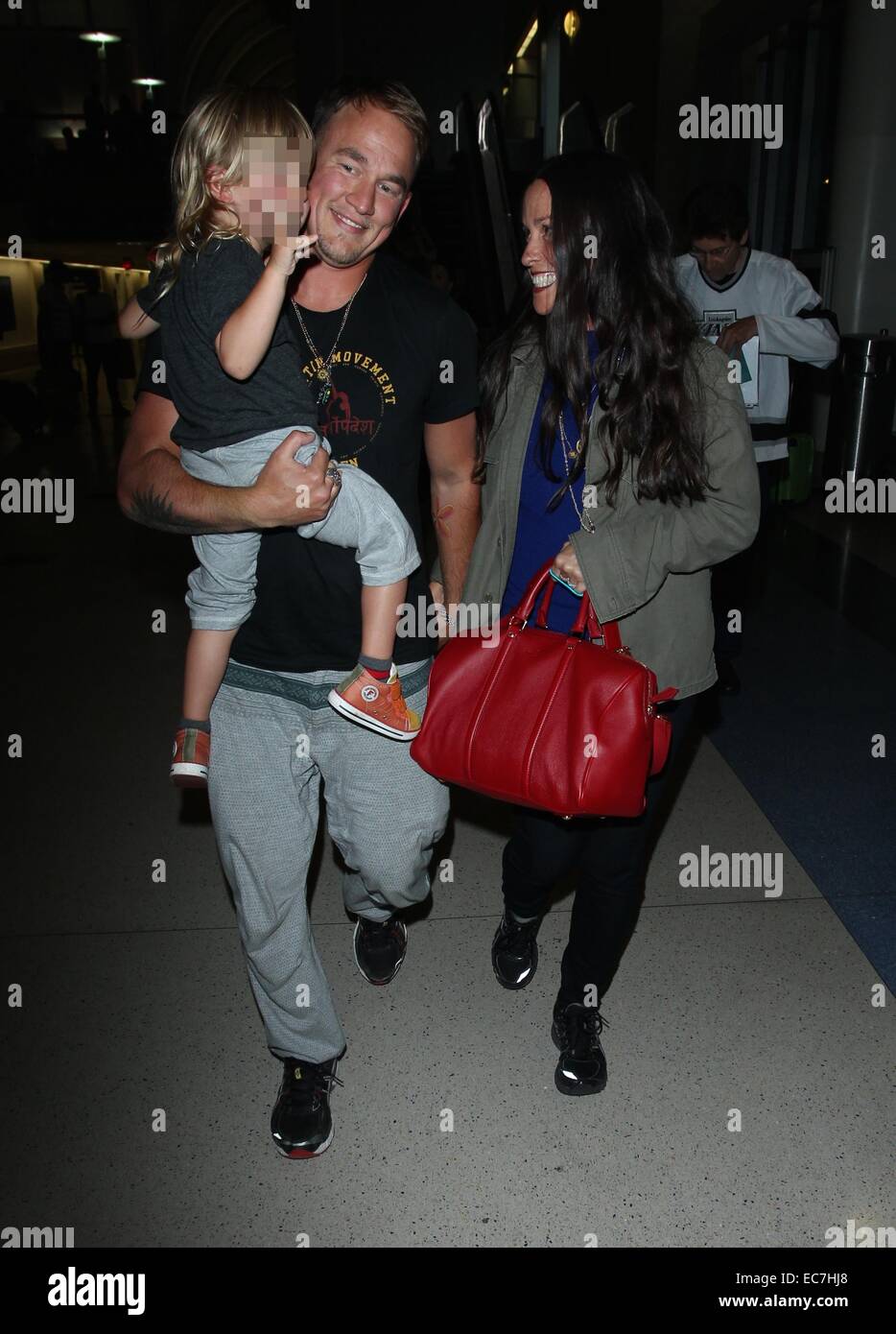 Alanis Morissette arrives at Los Angeles International (LAX) airport ...