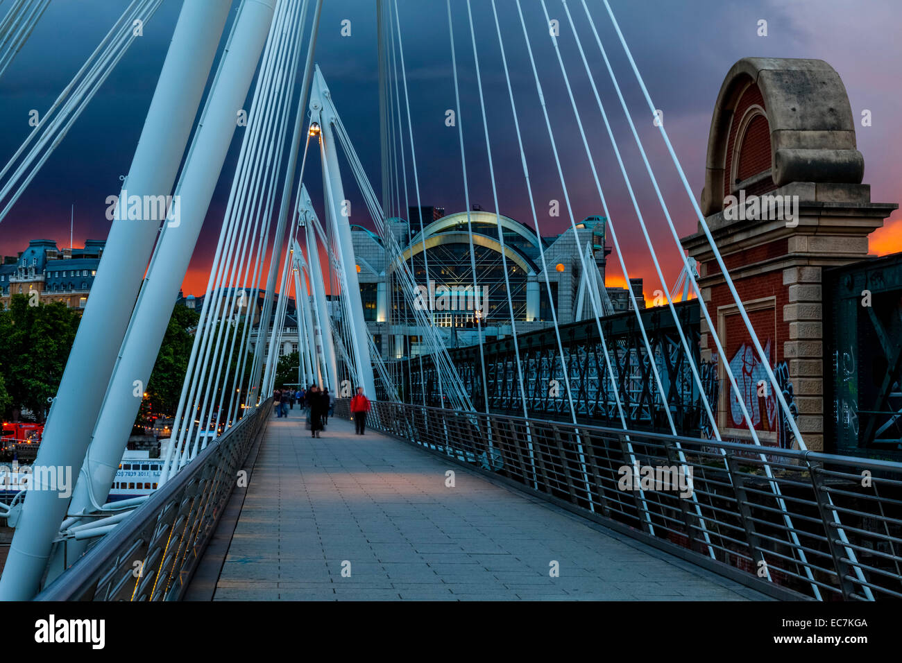 The Golden Jubilee Bridges, London, England Stock Photo - Alamy