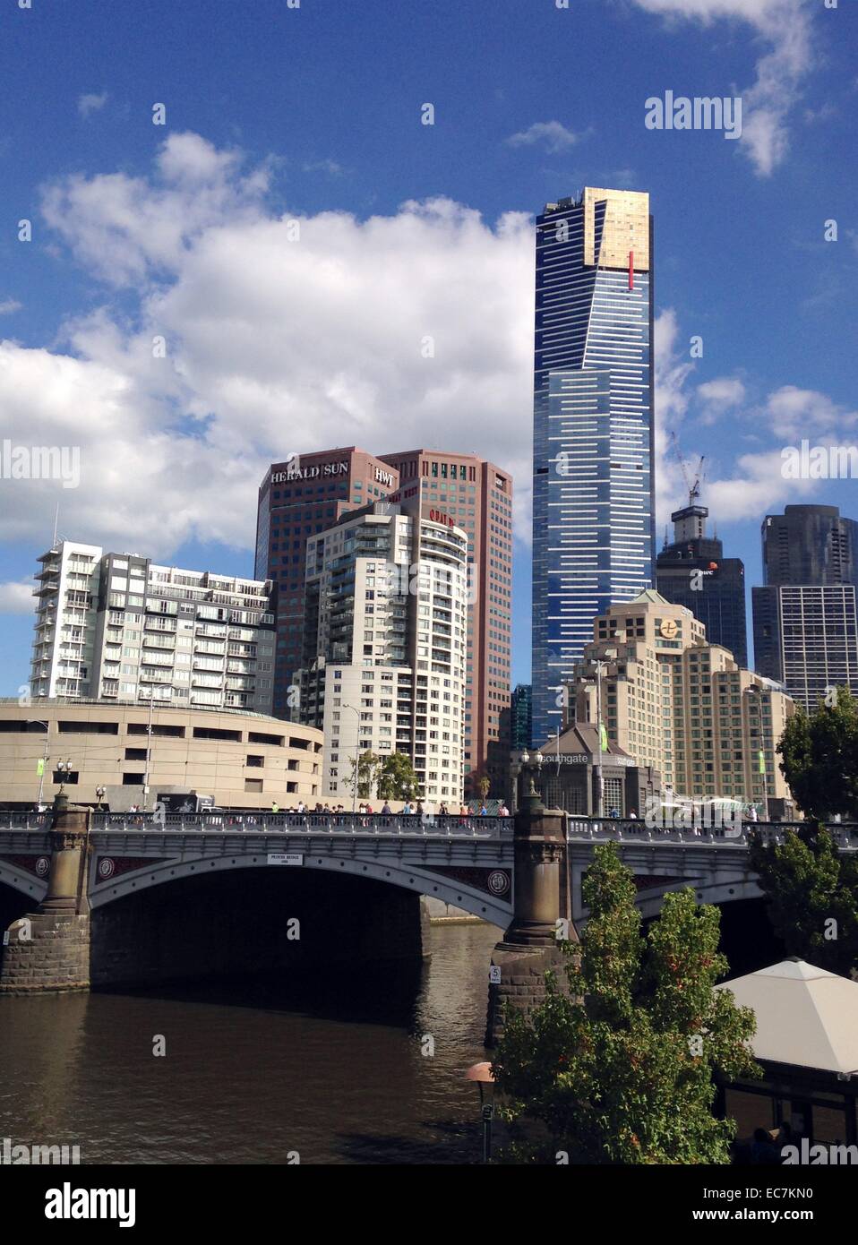Melbourne, South Bank skyline, Eureka Tower & Sun Herald offices ...