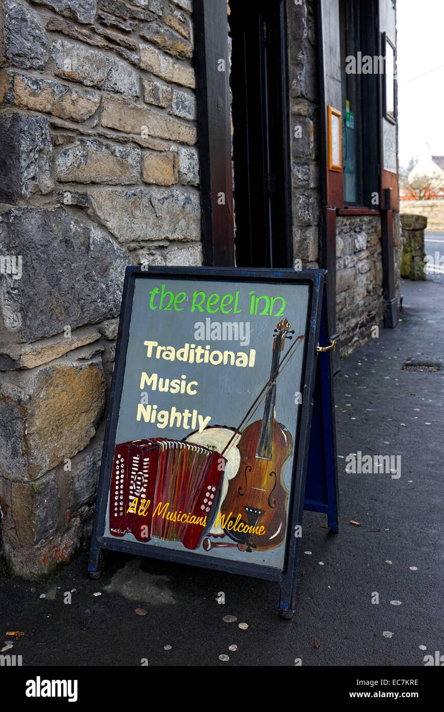 Donegal Sign High Resolution Stock Photography and Images - Alamy