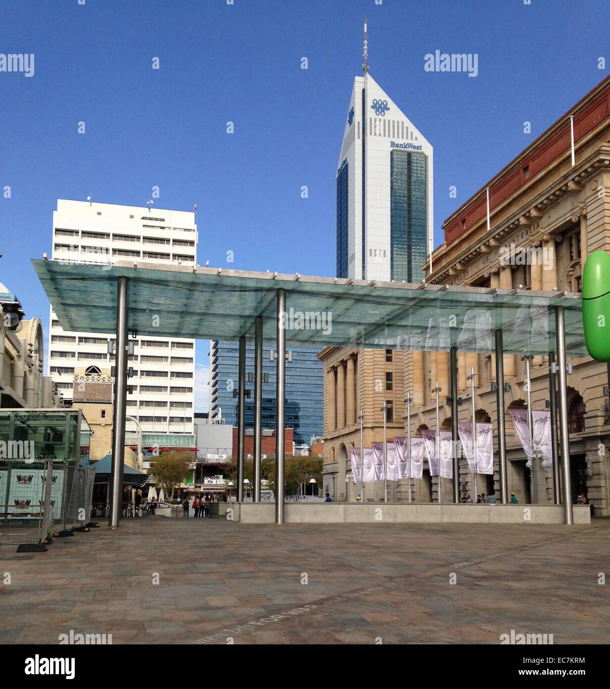 Perth buildings hi-res stock photography and images - Alamy