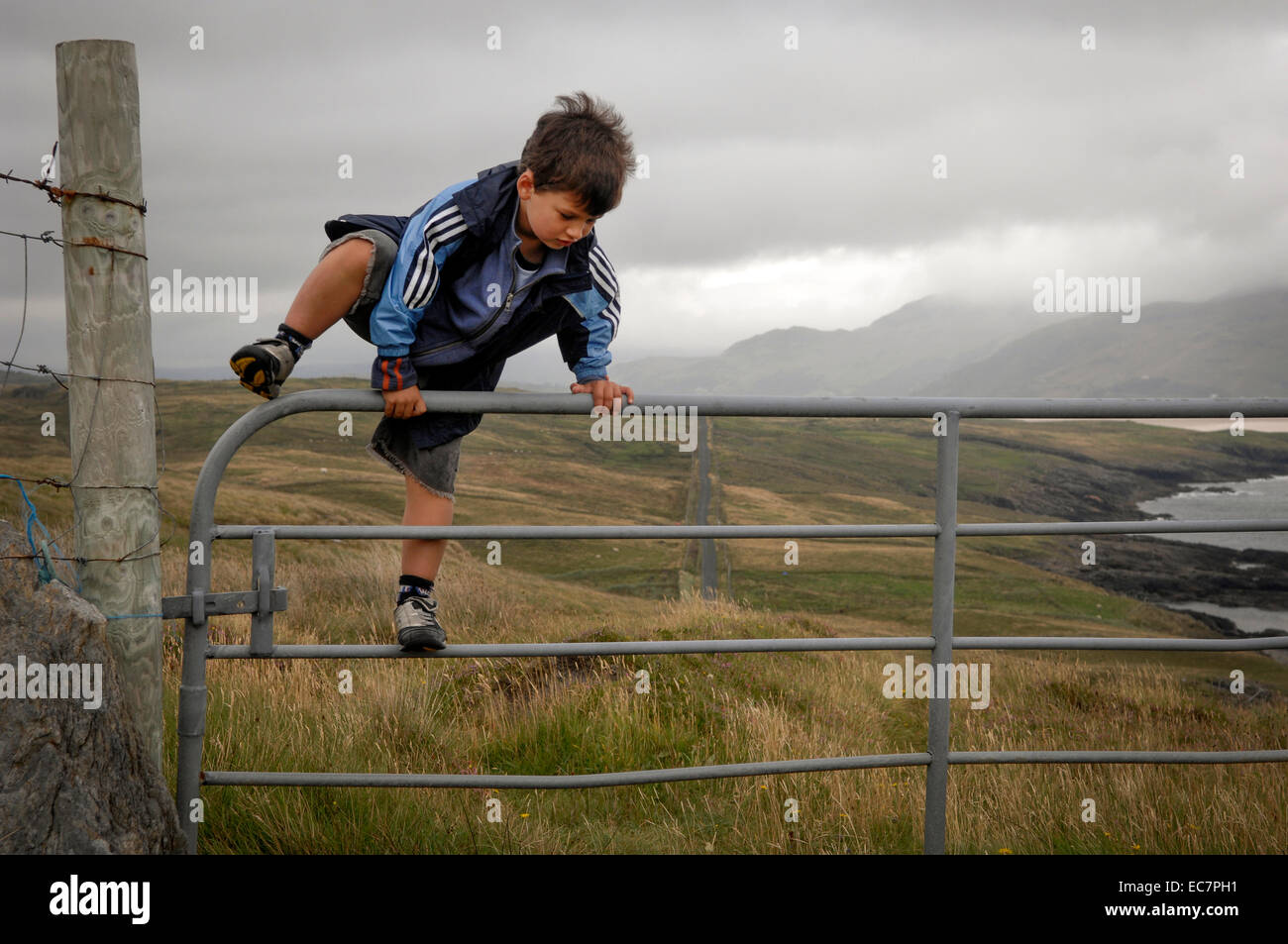 Climbing adventure hi-res stock photography and images - Alamy