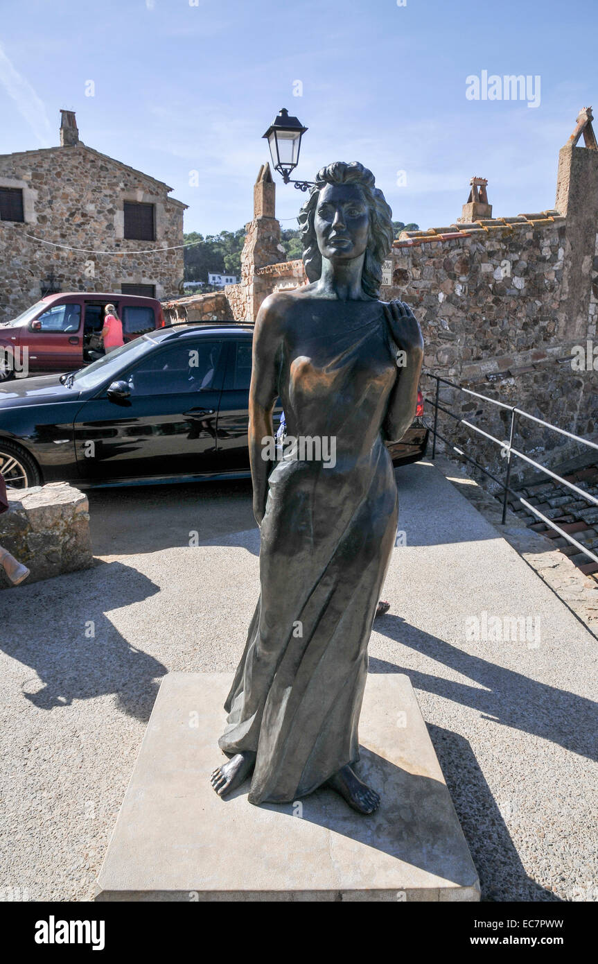 Vila vella enceinte hi-res stock photography and images - Alamy