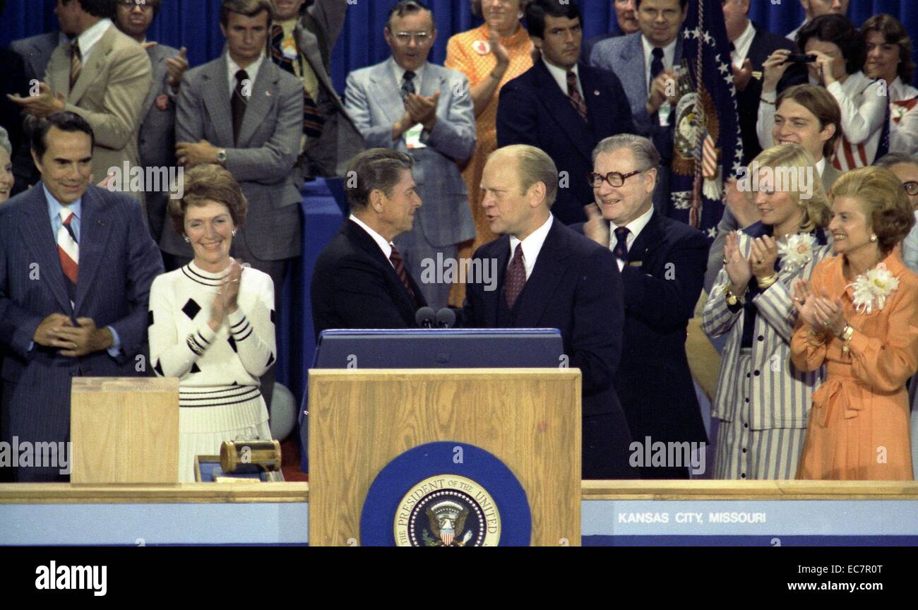 Gerald ford 1976 hi-res stock photography and images - Alamy
