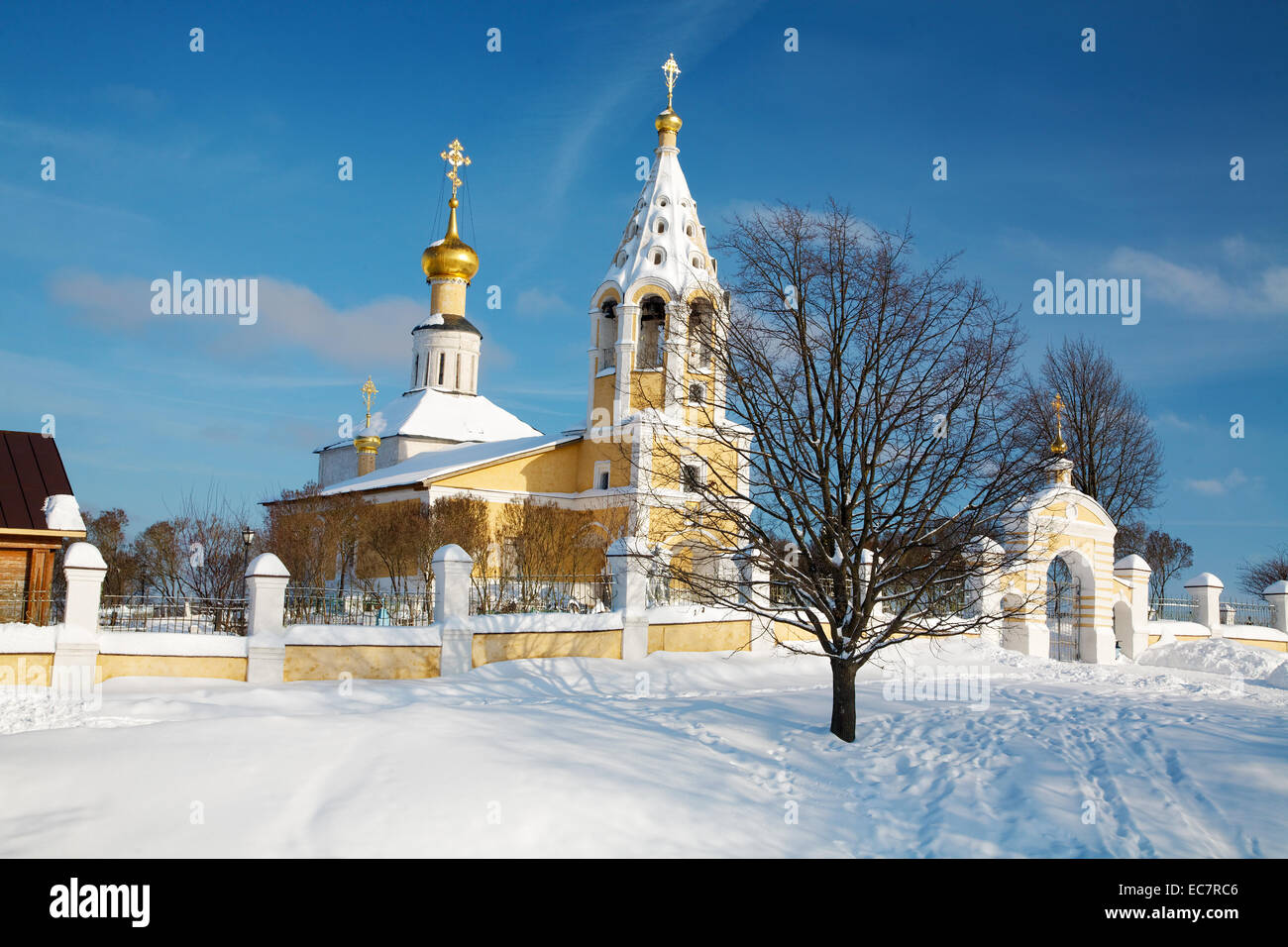 Russian orthodox church in the cold winter Stock Photo - Alamy