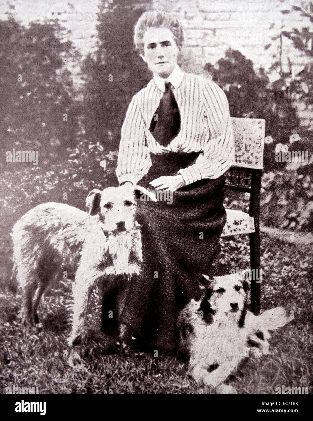 Edith Louisa Cavell (1865 – 12 October 1915) British nurse who saved ...