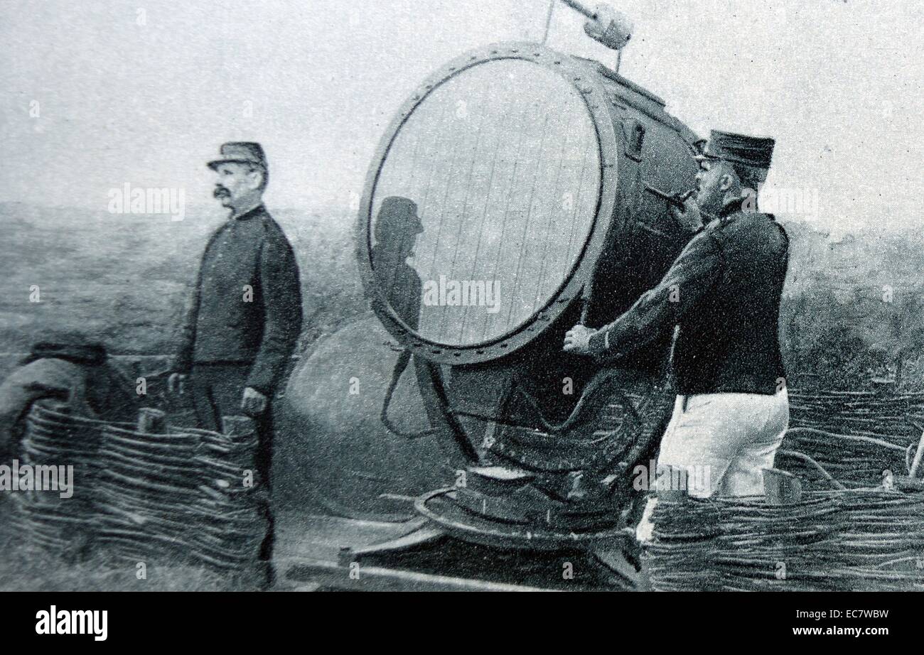World war searchlight hi-res stock photography and images - Alamy