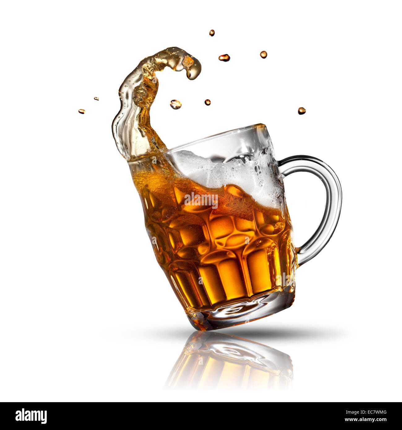 Beer splash in glass isolated on white Stock Photo - Alamy