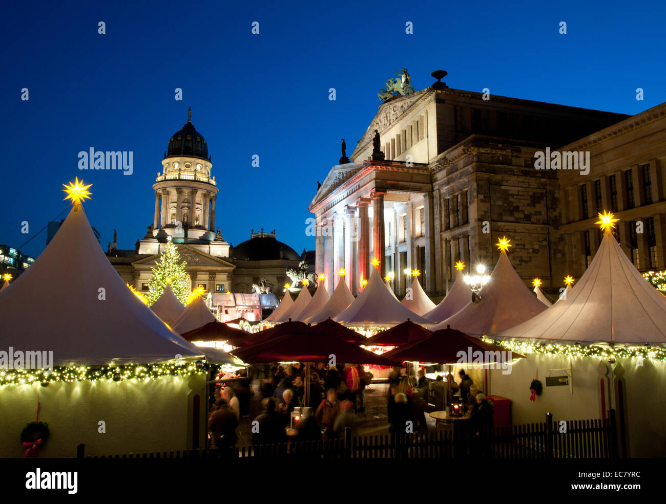 German christmas market hi-res stock photography and images - Alamy