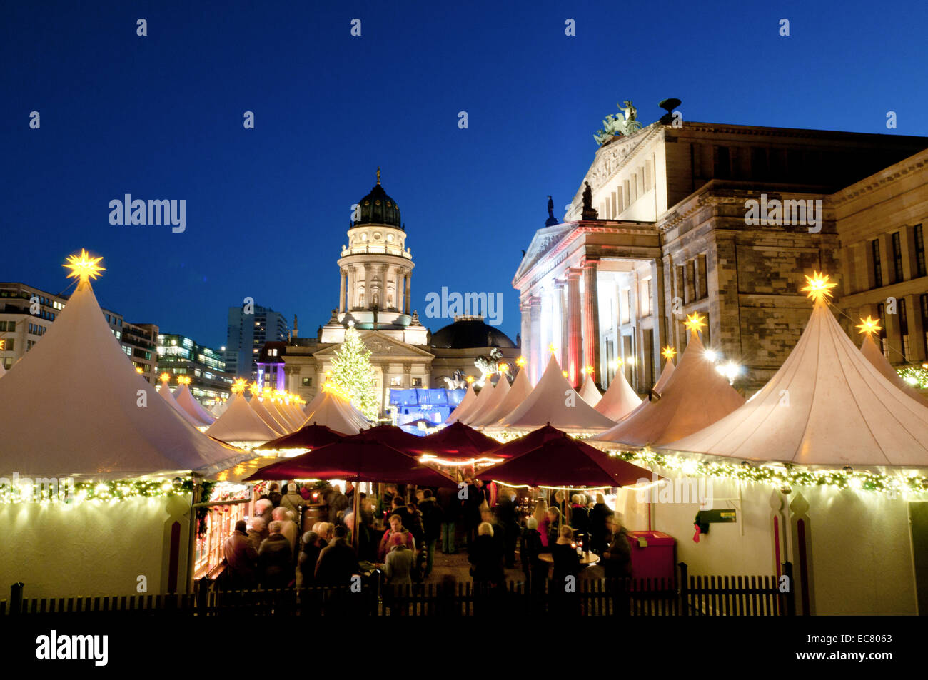 Berlin christmas market stalls hi-res stock photography and images - Alamy