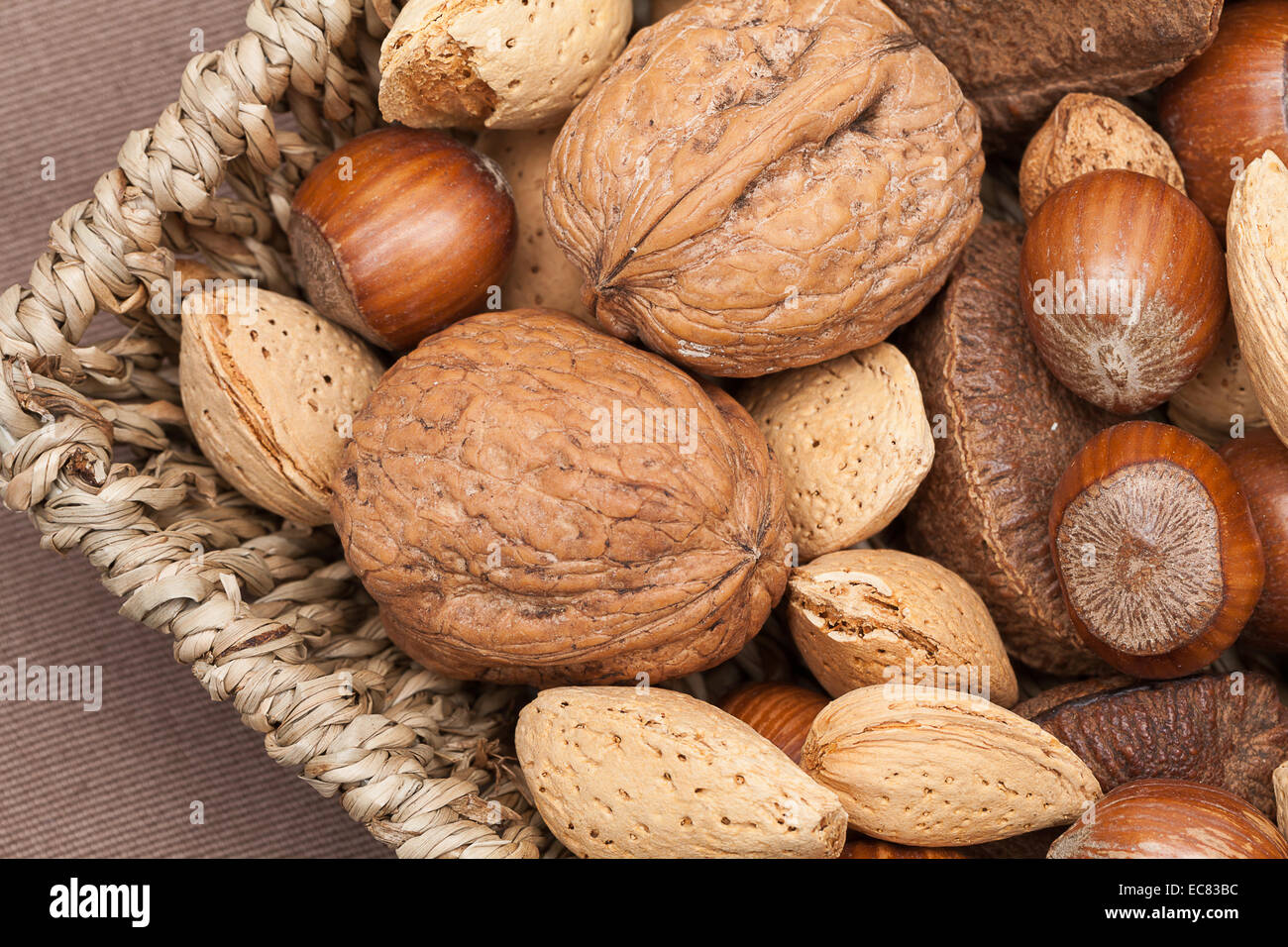 Nut kinds hi-res stock photography and images - Alamy