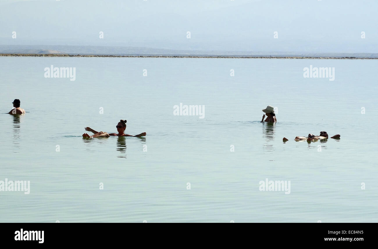 Buoyancy in the sea High Resolution Stock Photography and Images - Alamy