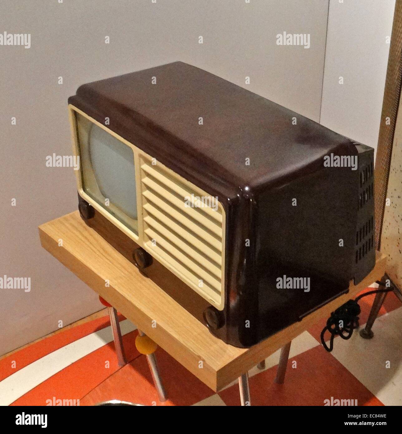 English made single station Television set from 1949 Stock Photo - Alamy