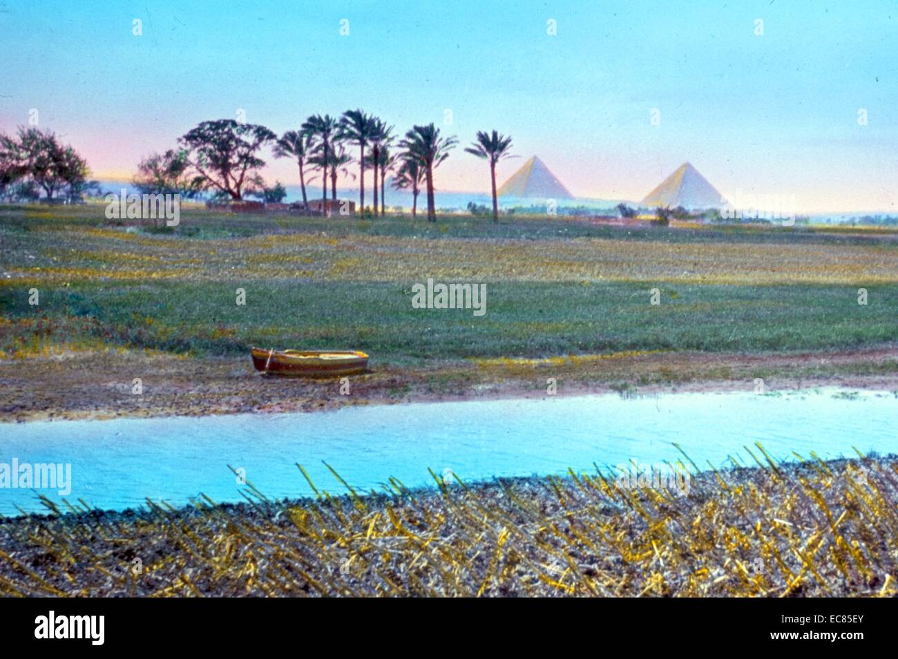 The Nile River Pyramids High Resolution Stock Photography and Images ...