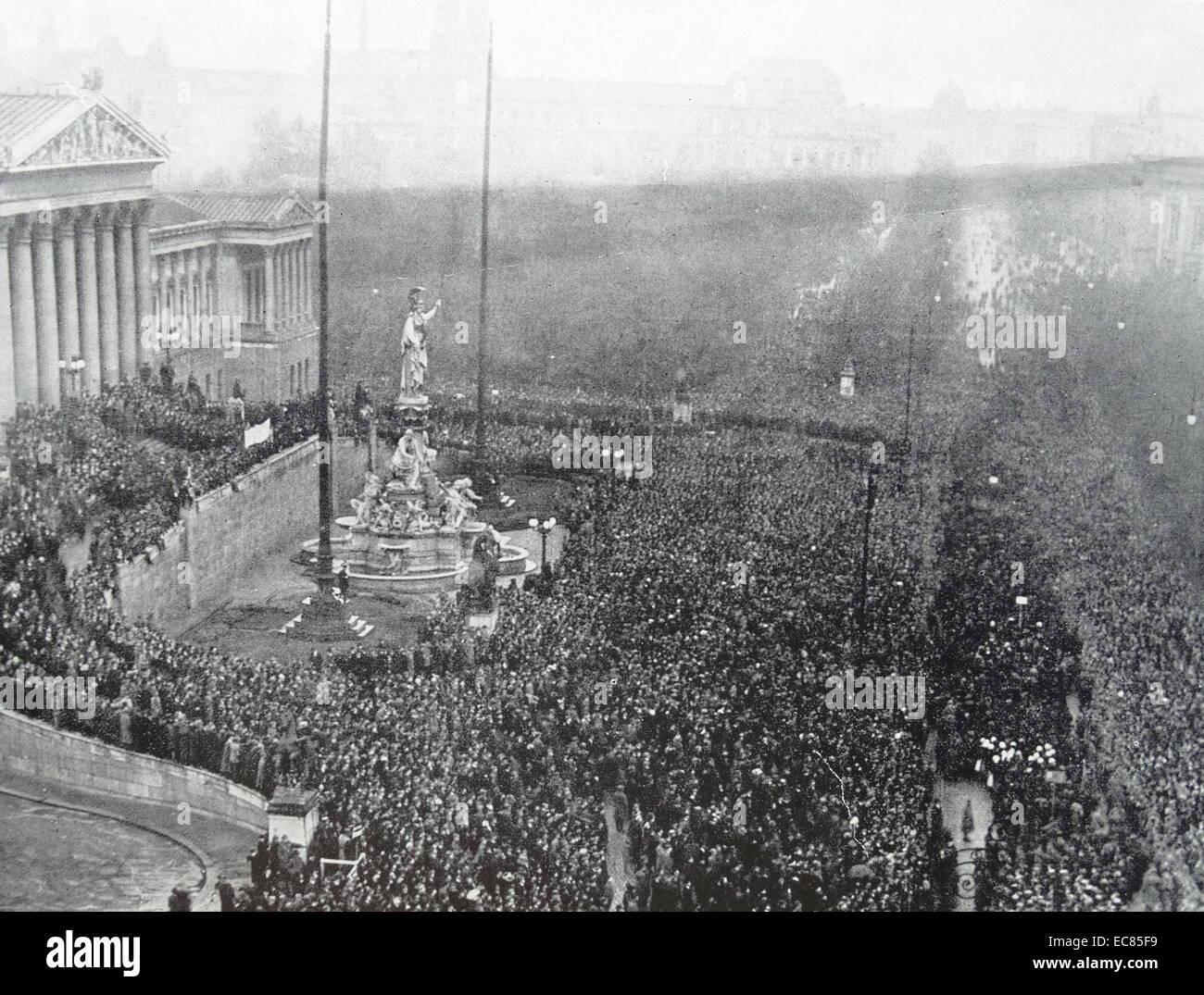 Photograph of the Proclamation of the German-Austrian Republic. The ...