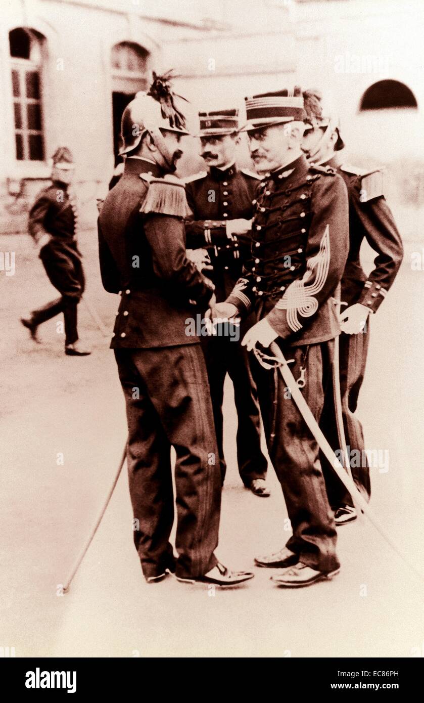Photograph captain alfred dreyfus rehabilitated hi-res stock ...