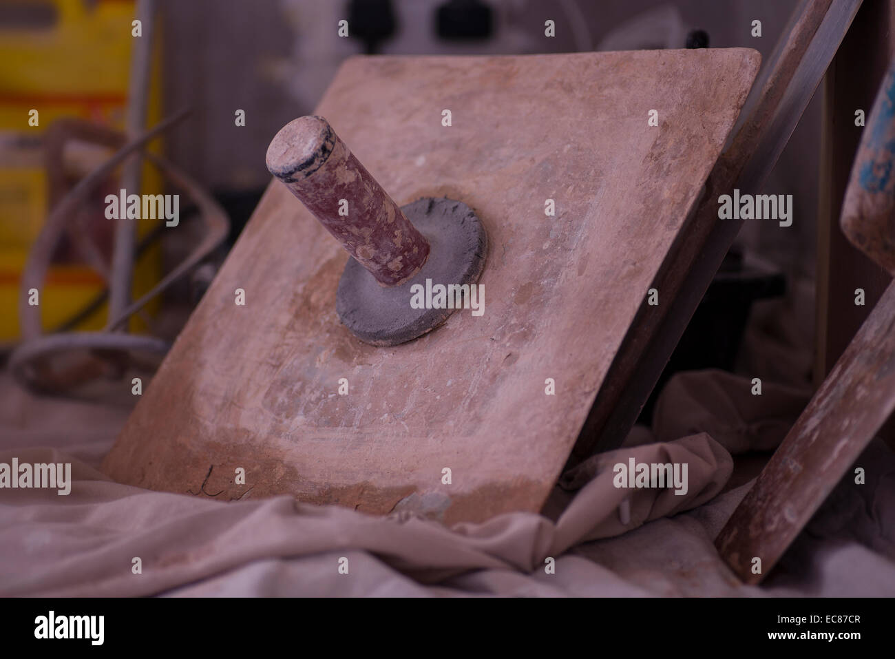 Plasterer wall hi-res stock photography and images - Alamy