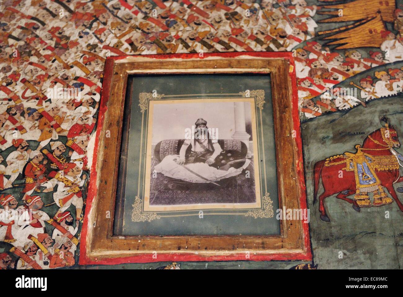 India, Rajasthan, Mewar Region, town of Bundi, Maharaja's room murals ...