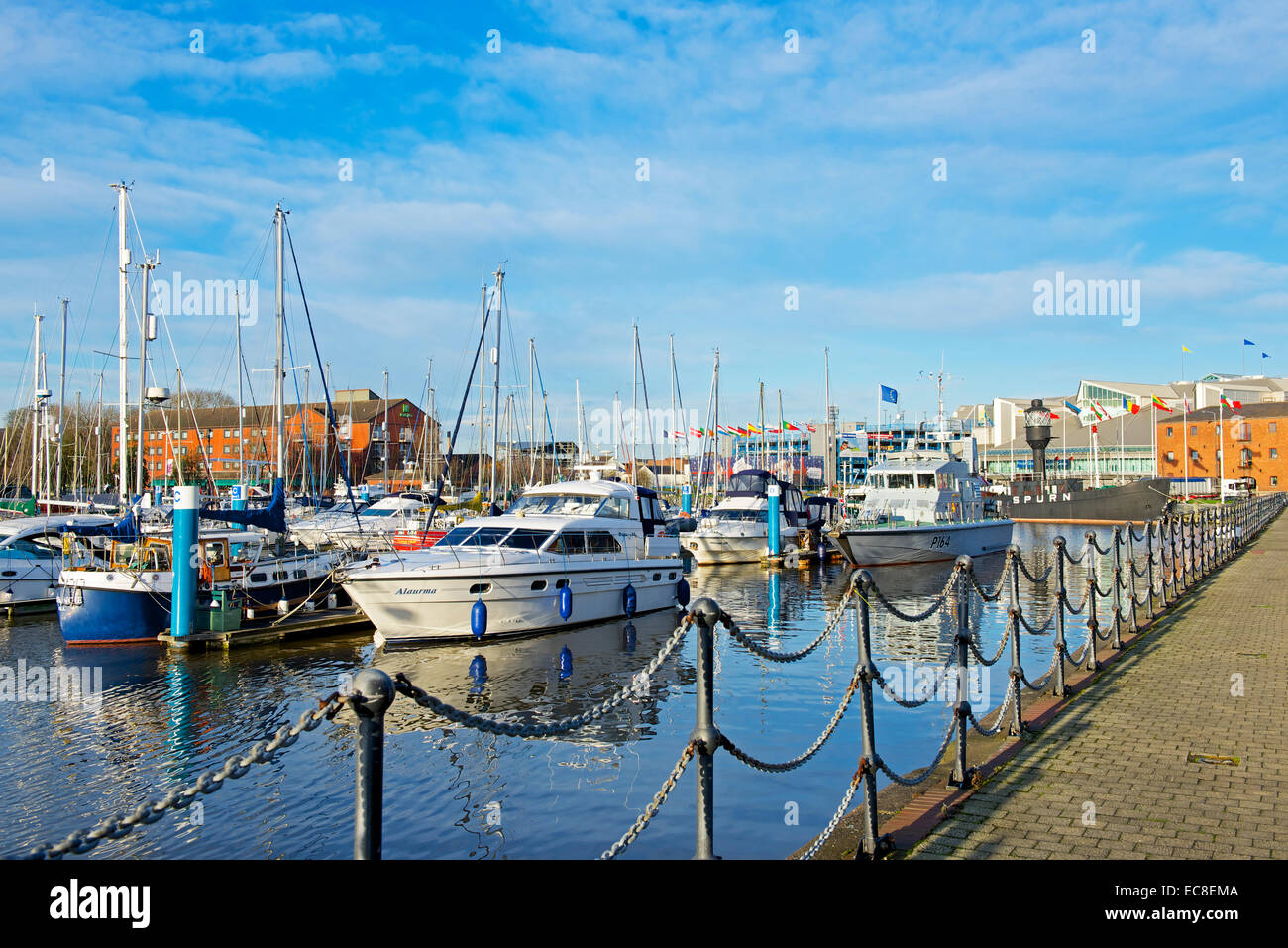 Boats hull marina humberside east yorkshire hi-res stock photography ...