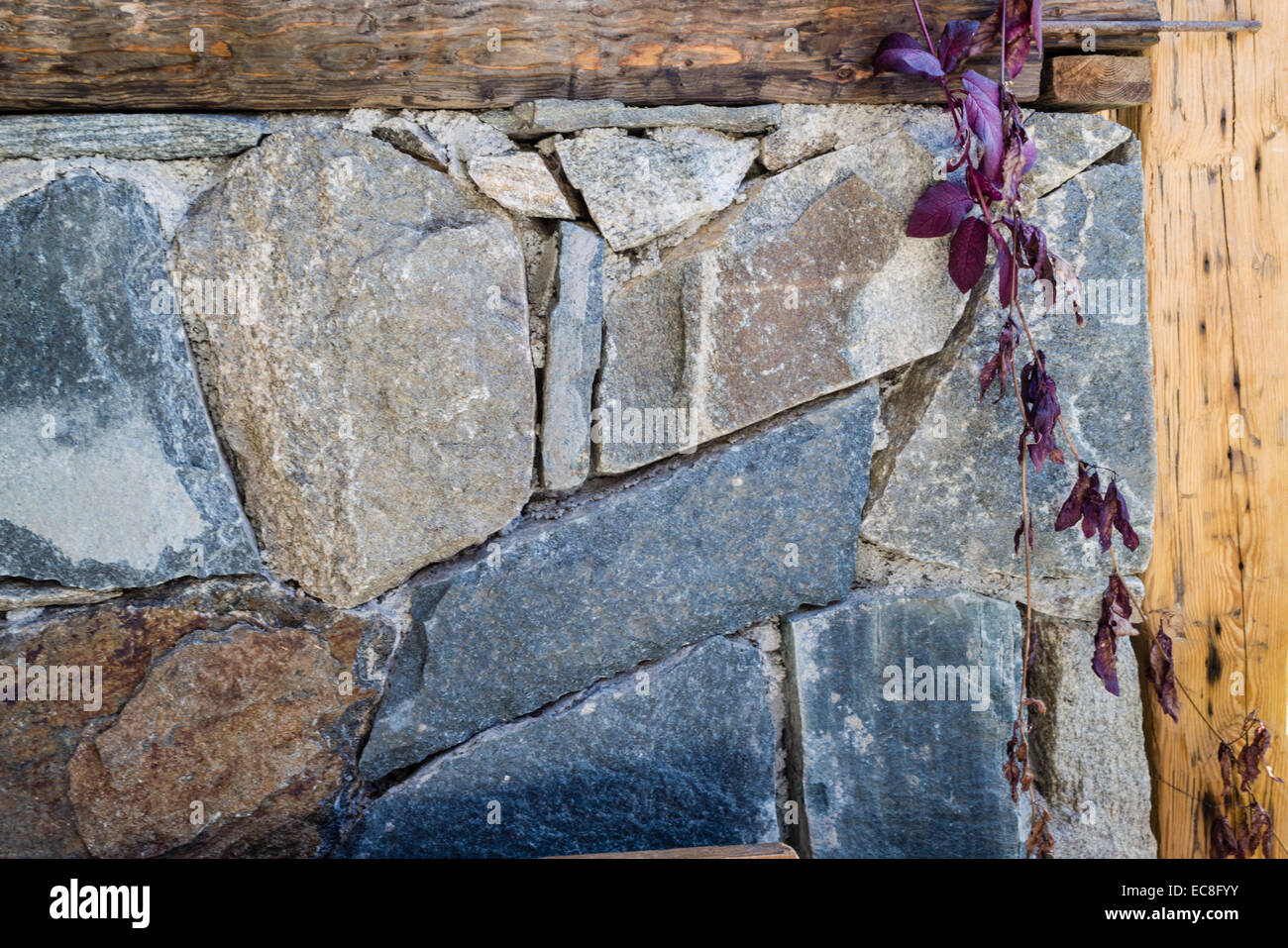 Seamless old stone wall texture hi-res stock photography and images - Alamy