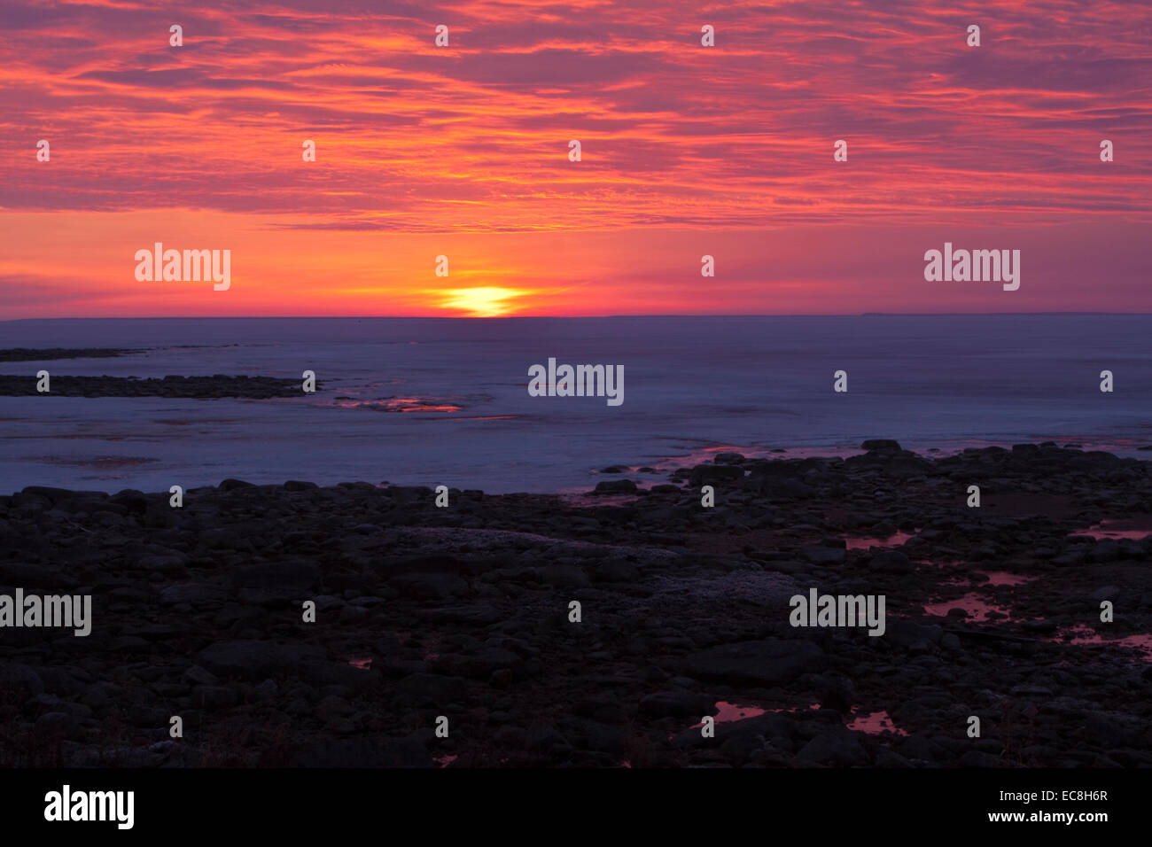 Lake Michigan Sunrise at Escanaba, Michigan Stock Photo - Alamy