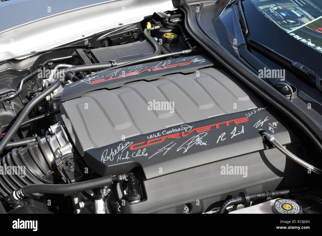 A Corvette C7 LT1 Engine signed by Corvette Plant Employees Stock Photo ...