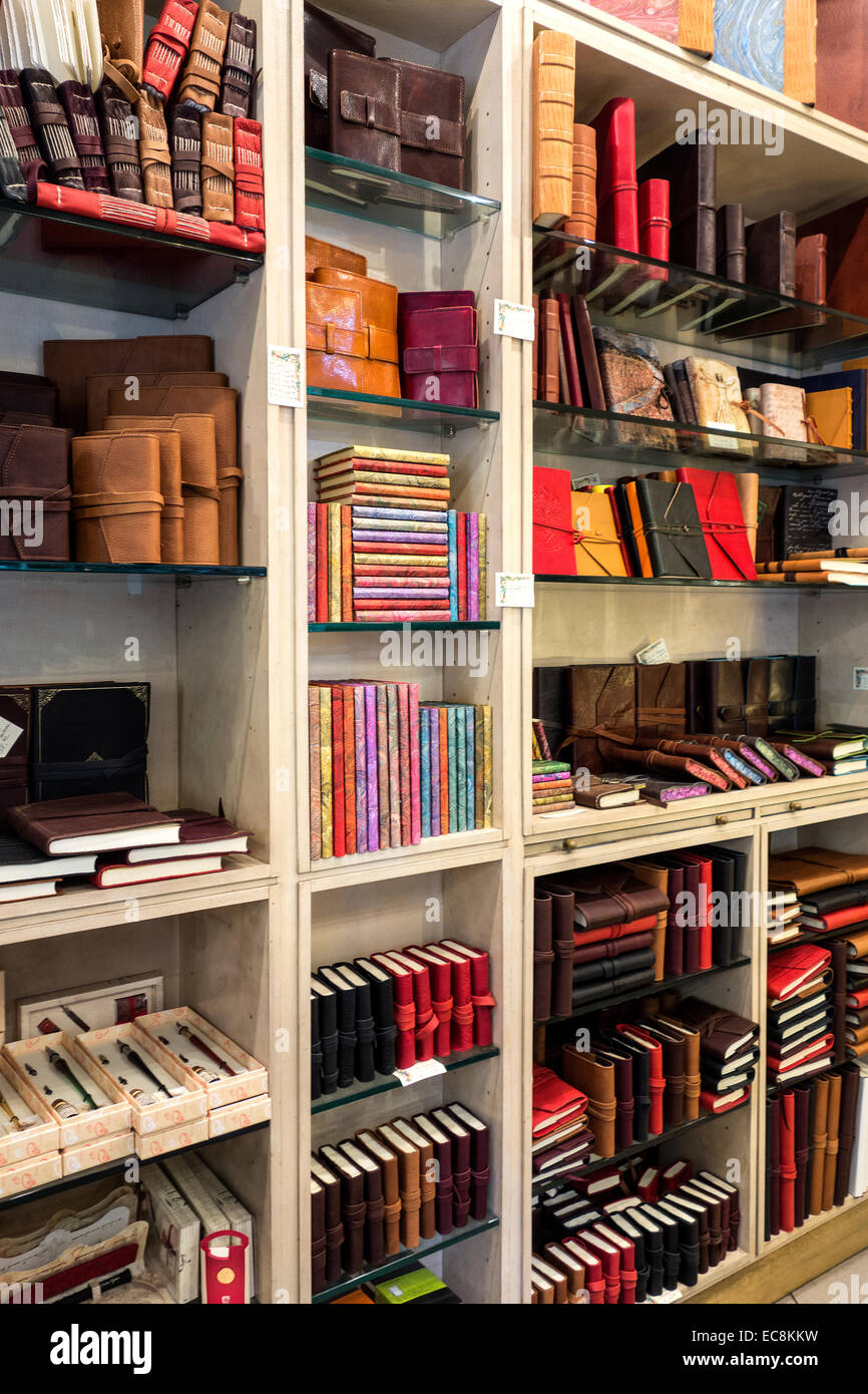 Florence artisan hi-res stock photography and images - Alamy