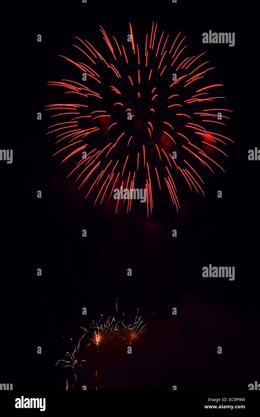 Exploding fireworks aerial hi-res stock photography and images - Alamy