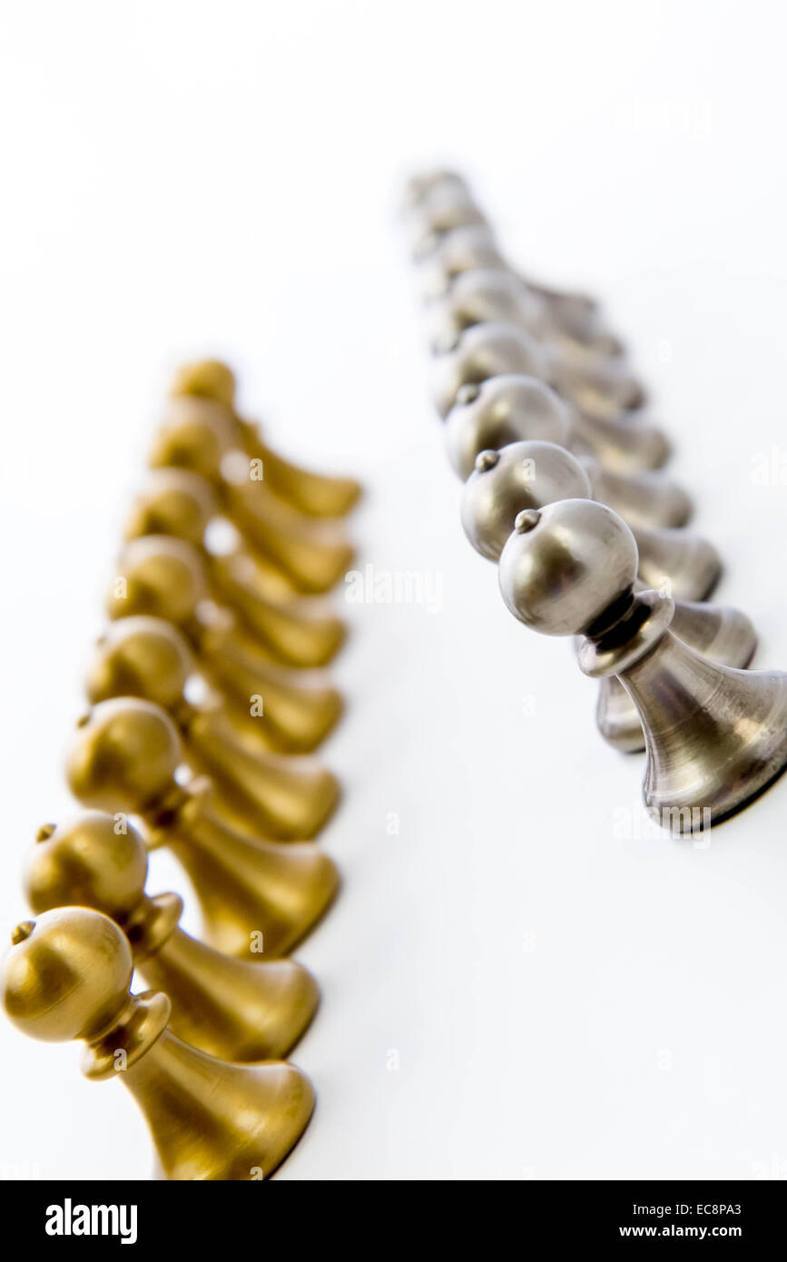 Classic chess game - line of pawns in isolation Stock Photo - Alamy