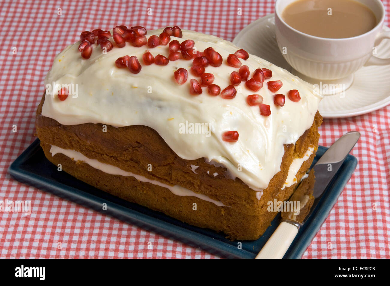 Pumpkin cake hi-res stock photography and images - Alamy