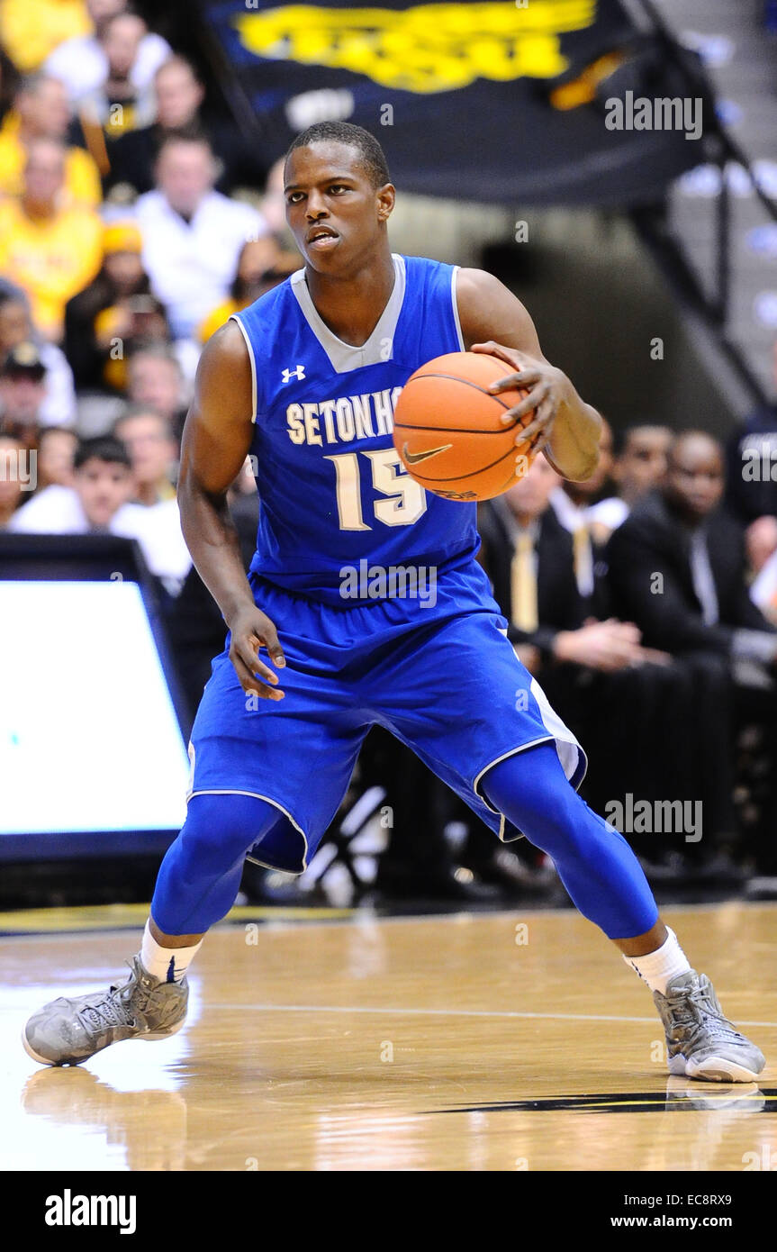 Seton hall pirates guard isaiah whitehead 15 hi-res stock photography ...