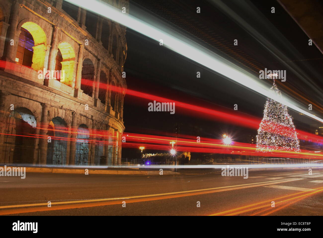 Colosseum night light trail in rome hi-res stock photography and images ...
