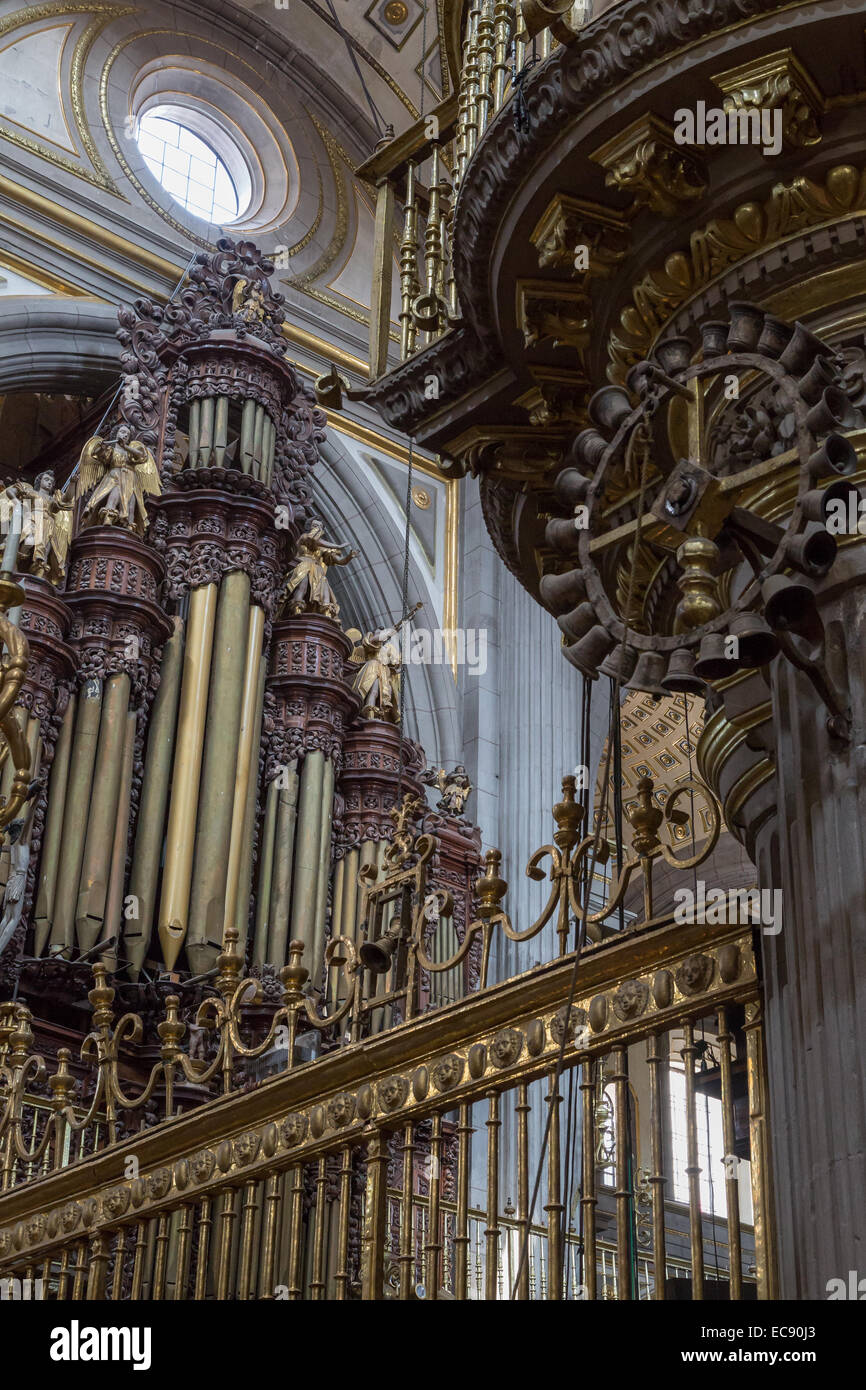 Ornate pipe organ in the Cathedral of Puebla, a 16th century, Roman ...