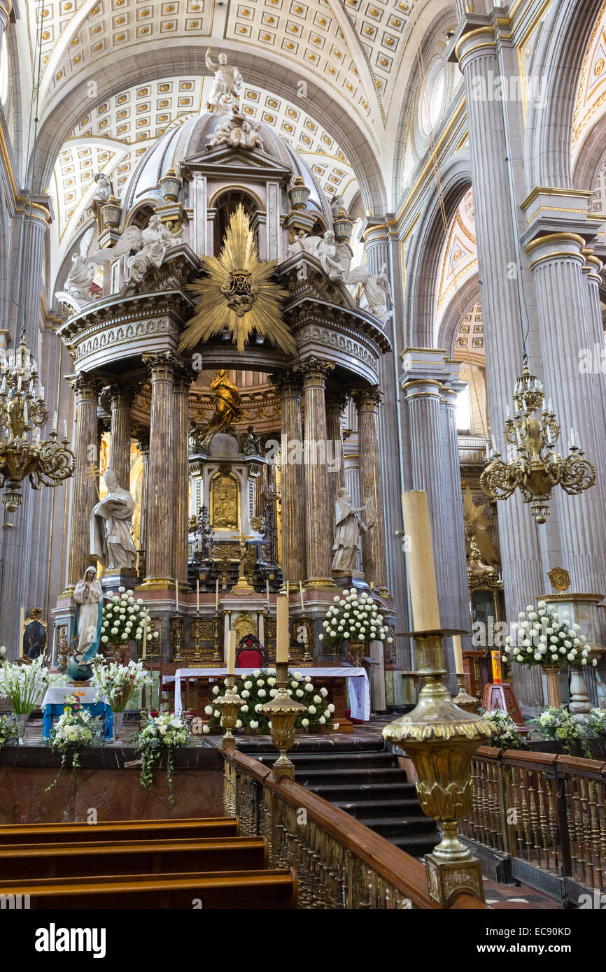 The high alter in the Cathedral of Puebla, a 16th century, Roman ...