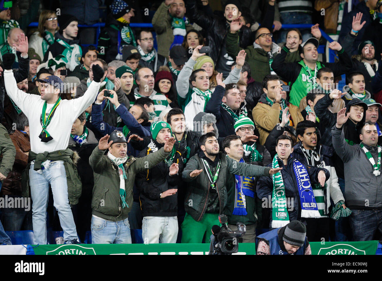 Sporting lisbon fans hi-res stock photography and images - Alamy