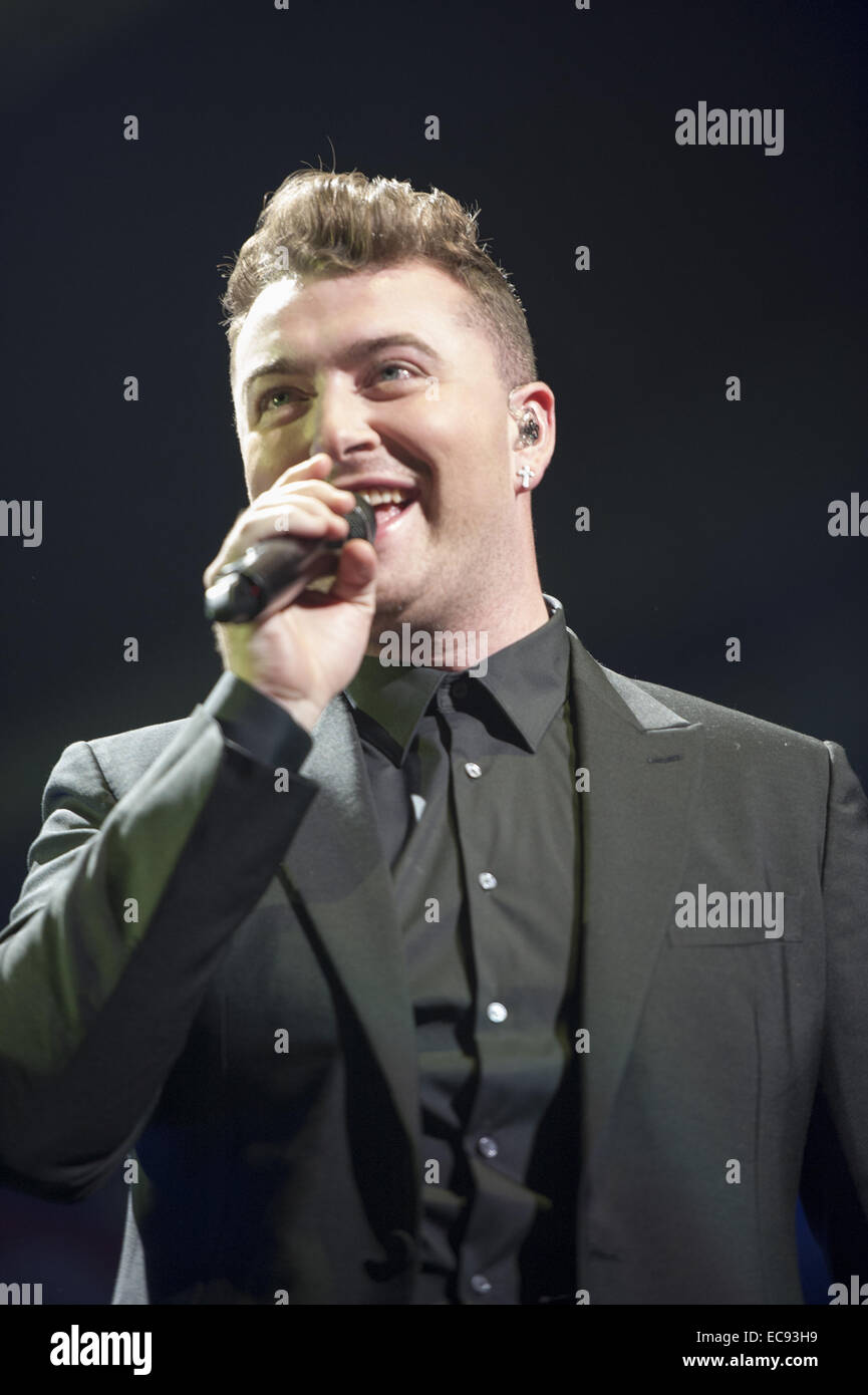 Sam smith singer grammy hi-res stock photography and images - Alamy