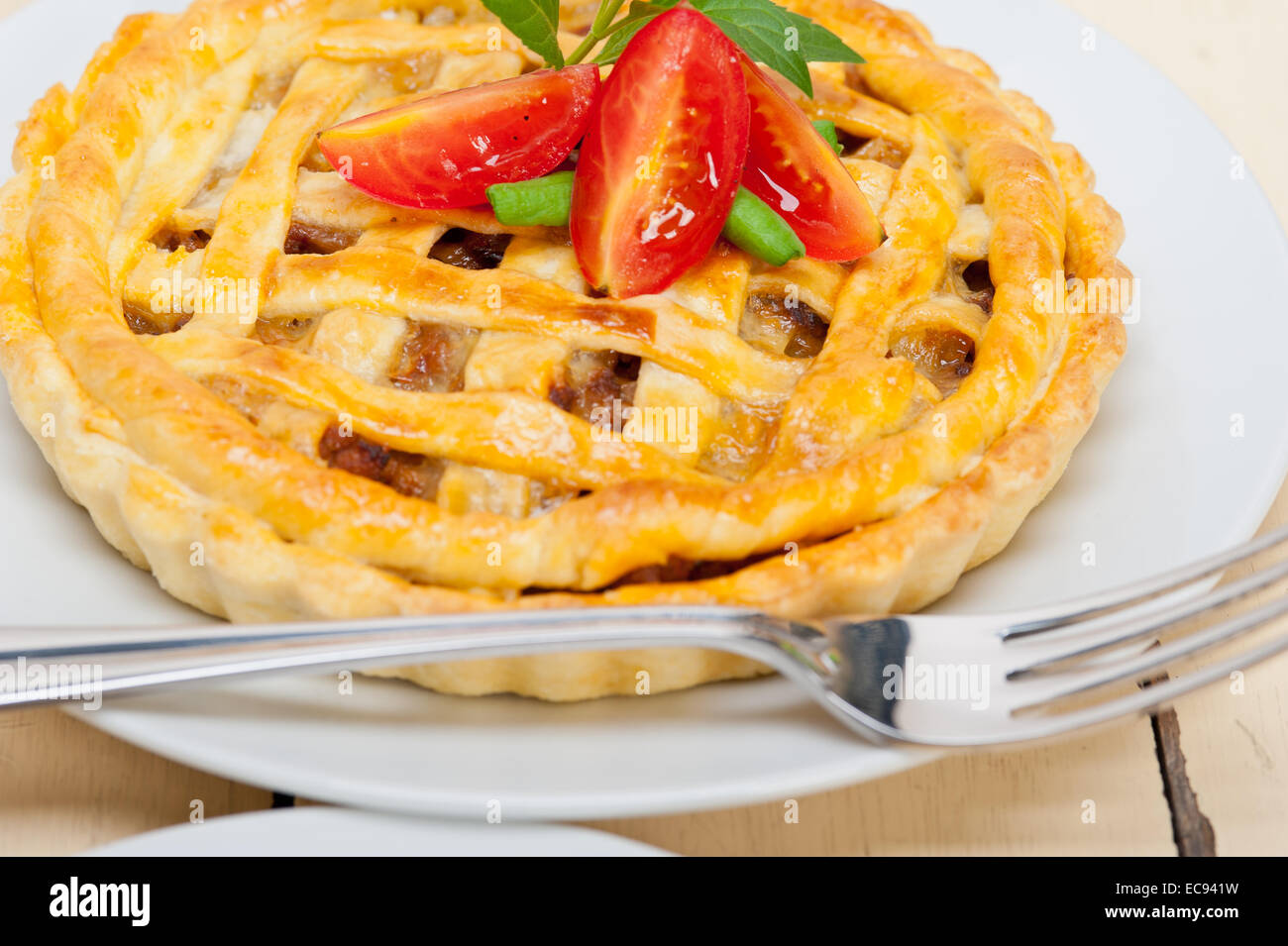 fresh baked home made beef pie macro closeup Stock Photo - Alamy