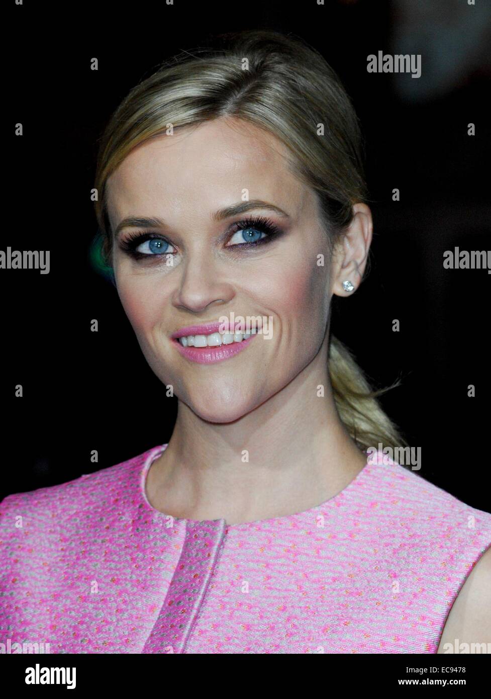 Los Angeles, CA, USA. 10th Dec, 2014. Reese Witherspoon at arrivals for ...