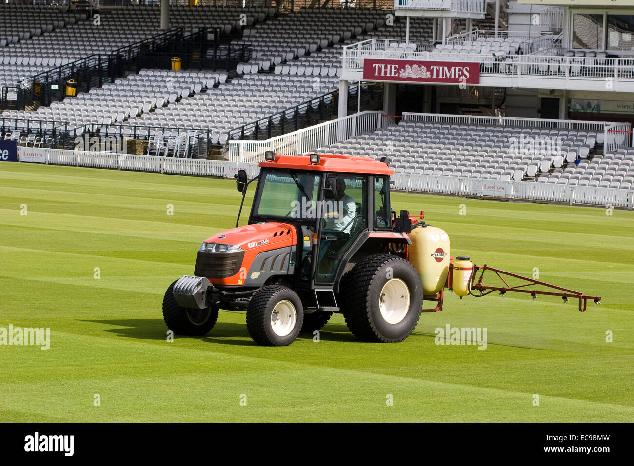 Cricket grounds of the world hi-res stock photography and images - Alamy
