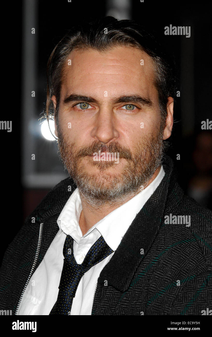 Joaquin phoenix inherent vice hi-res stock photography and images - Alamy