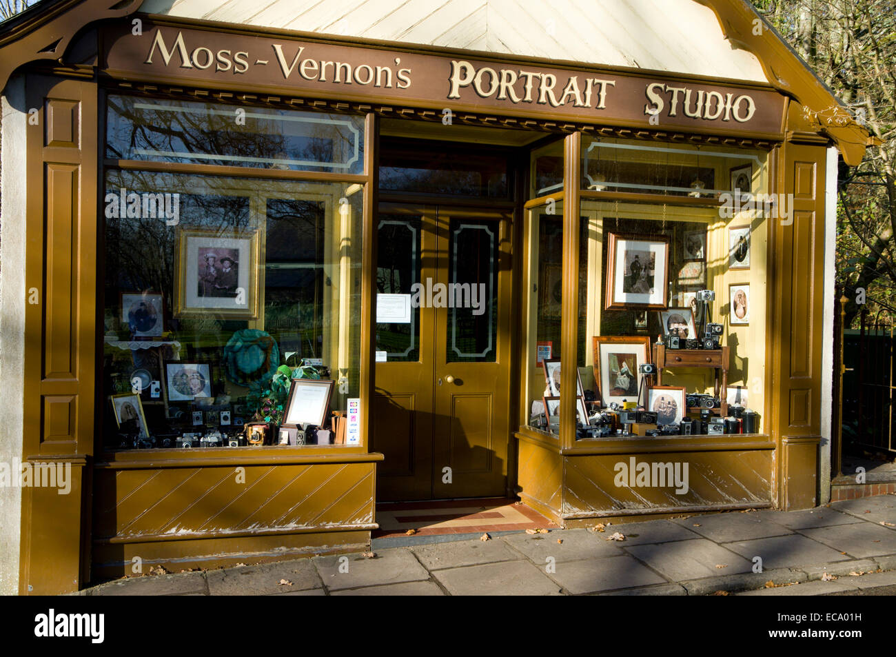 Moss Vernon's Photographic Studio, St Fagans National History Museum ...