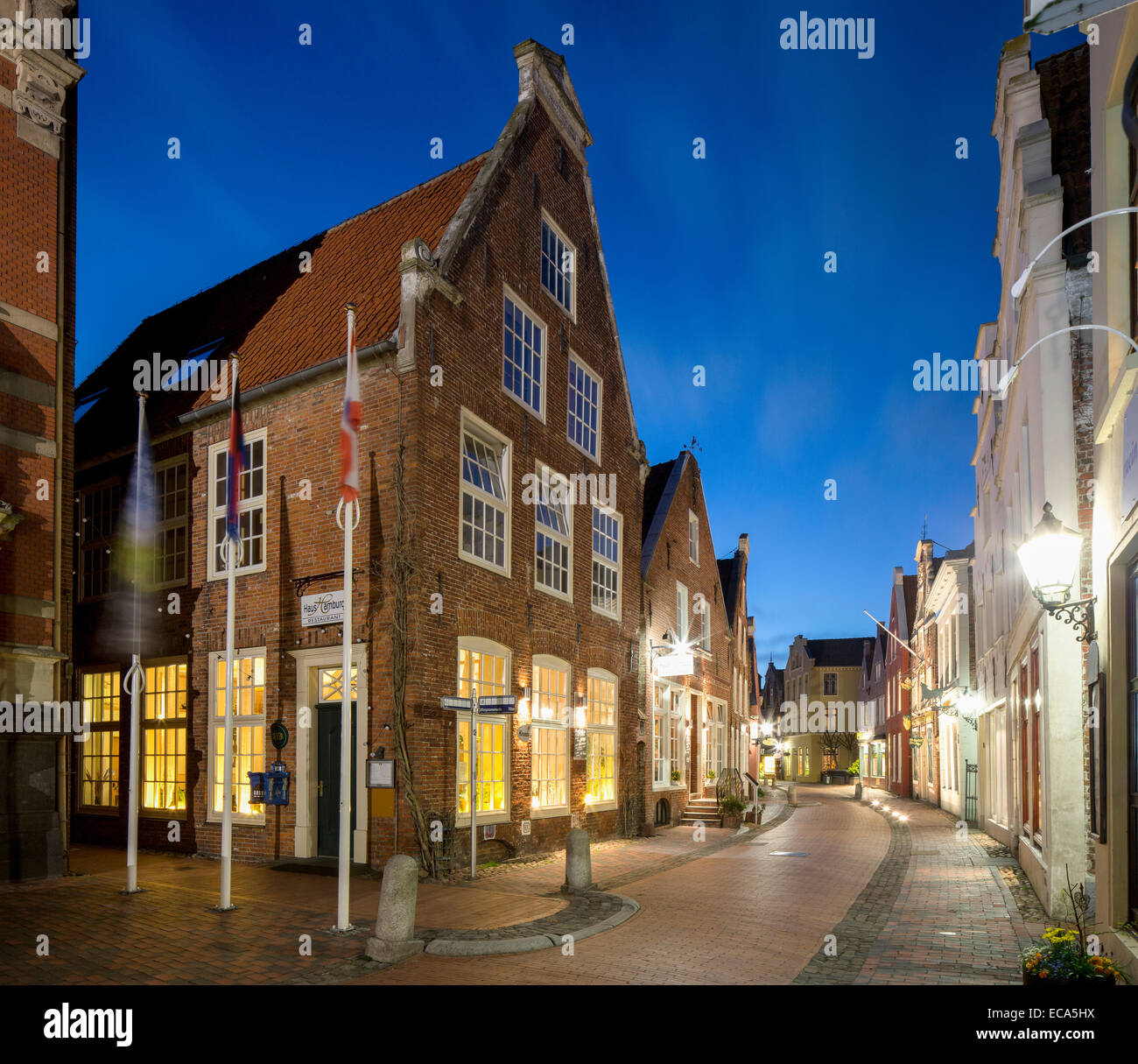 Historic gable houses in the Rathausstraße street, Leer, East Frisia ...