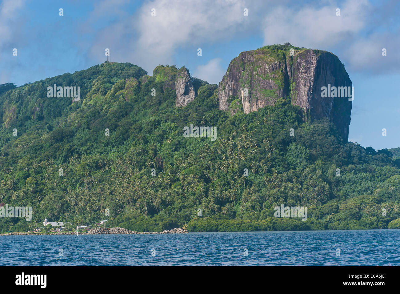 Sokehs rock, Pohnpei, Micronesia Stock Photo - Alamy