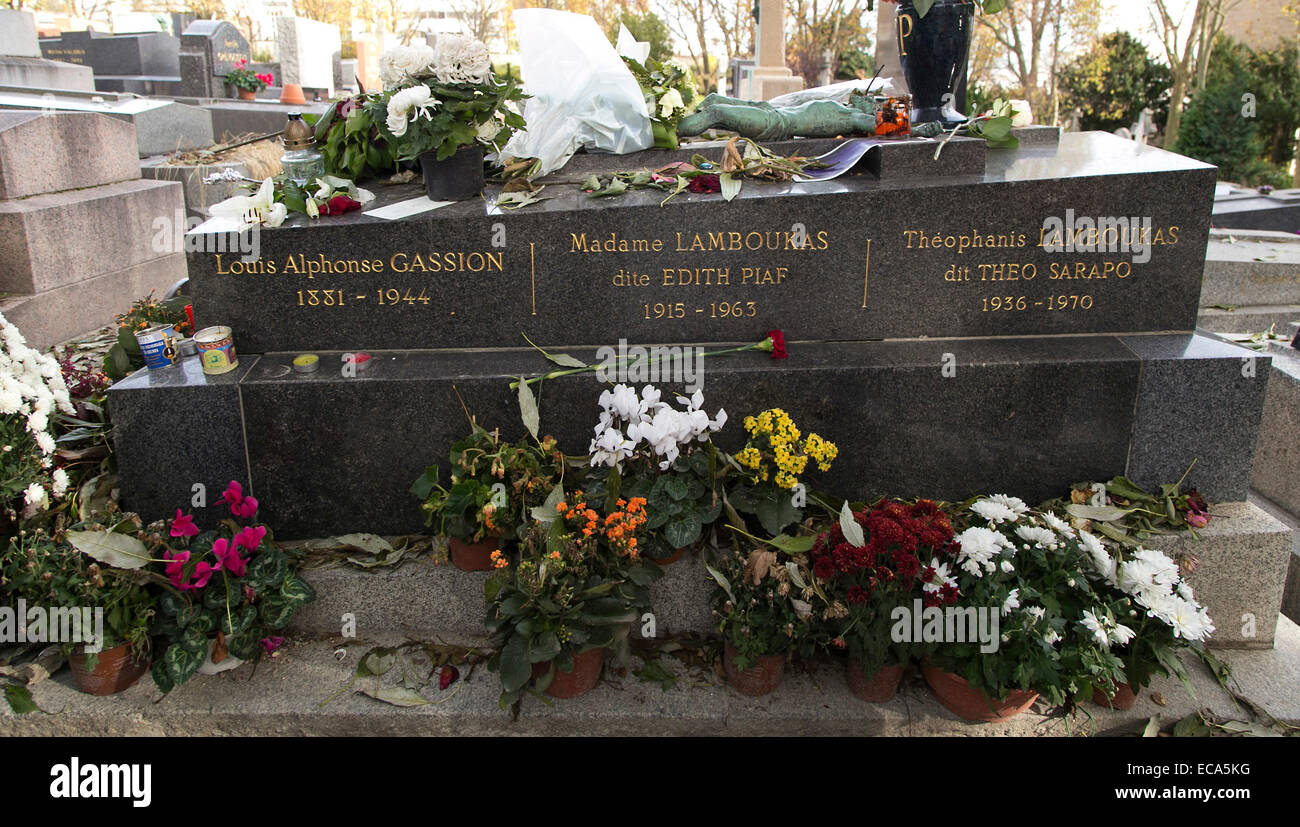 Edith piaf hi-res stock photography and images - Alamy