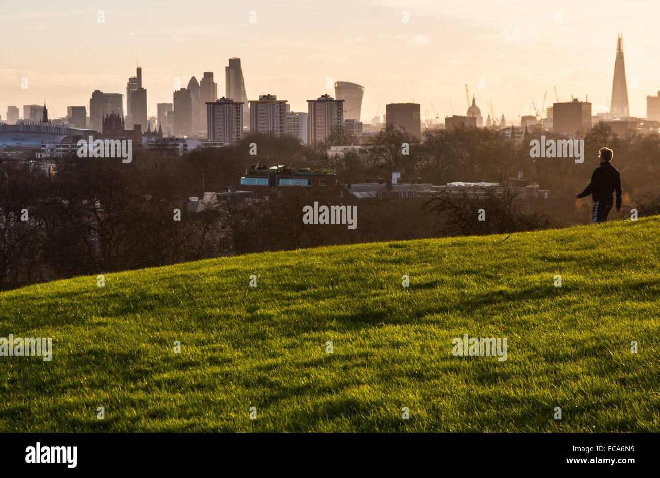 London, UK. 11th December, 2014. UK Weather: With London's early ...